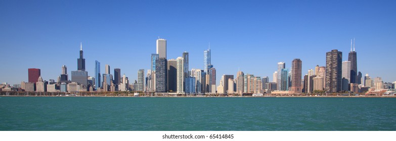 5,006 Chicago skyline panoramic Images, Stock Photos & Vectors ...