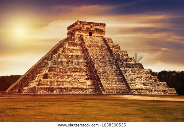 Puesta de sol de Chichén Itza