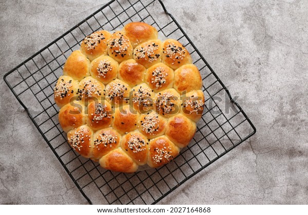 34 Chigiri Bread Images, Stock Photos & Vectors | Shutterstock