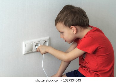 45,553 Electric wall plug Images, Stock Photos & Vectors | Shutterstock