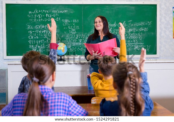 Children Do Math Elementary School Stock Photo 1524291821 | Shutterstock
