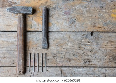 8,255 Hammer chisel antique Images, Stock Photos & Vectors | Shutterstock