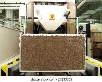 Cigarette Packaging Machine Stock Photo 17233855 | Shutterstock