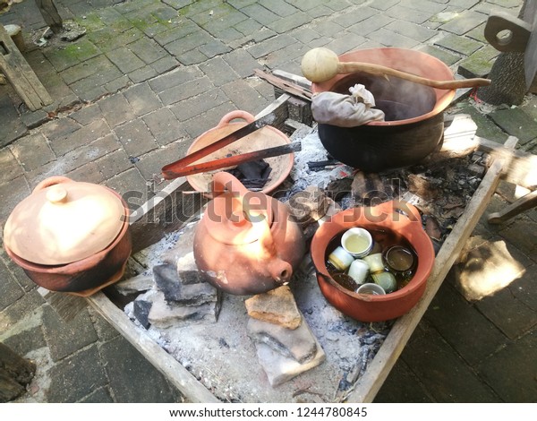 Clay Pot On Fire Stock Photo 1244780845 | Shutterstock