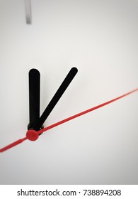 Clear White Clock Simple Hands Black Stock Photo 738894208 | Shutterstock
