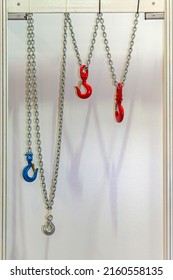 Clevis Hooks Snap Lock Chains Hoist Stock Photo 2160558135 | Shutterstock