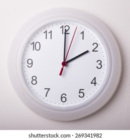 27,159 2 pm Images, Stock Photos & Vectors | Shutterstock