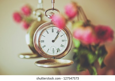 7,954 Late start Images, Stock Photos & Vectors | Shutterstock