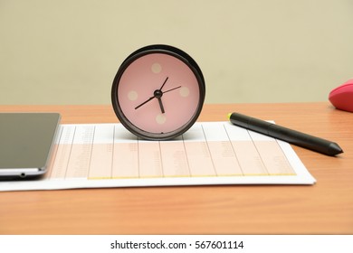 Clock On Documents Stock Photo 567601114 | Shutterstock