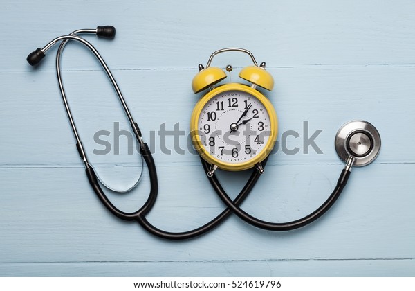 Clock Stethoscope Stock Photo 524619796 | Shutterstock