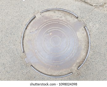 53 Triangle manhole cover Images, Stock Photos & Vectors | Shutterstock