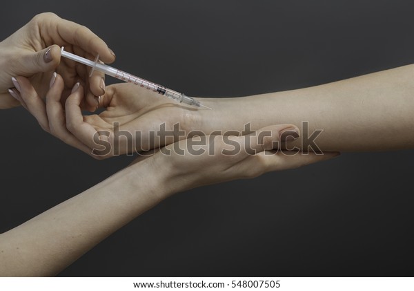 Close Doctors Hands Making Injection Stock Photo (Edit Now) 548007505