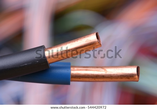 Photo de stock Gros Plan sur un Fil électrique 544420972 | Shutterstock