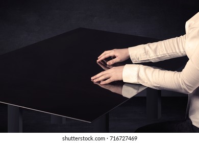 67,284 Touching smart table Images, Stock Photos & Vectors | Shutterstock
