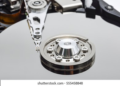 800 Hdd Spindle Images, Stock Photos & Vectors | Shutterstock