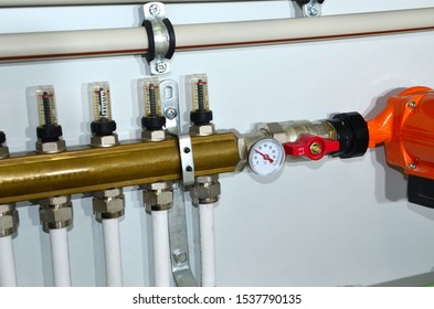 Close Manometer Pipe Flow Meter Water Stock Photo 1537790135 | Shutterstock