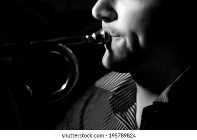 13,565 Trumpet blow Images, Stock Photos & Vectors | Shutterstock