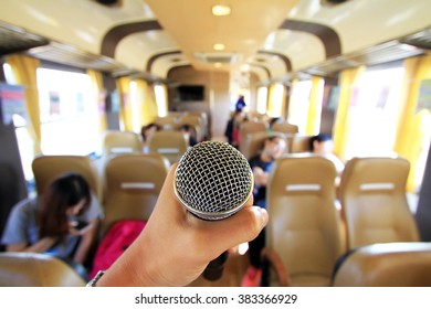 1,143 Bus microphone 图片、库存照片和矢量图 | Shutterstock