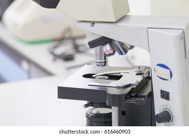 Close Microscope Blood Laboratory Stock Photo 616460903 | Shutterstock
