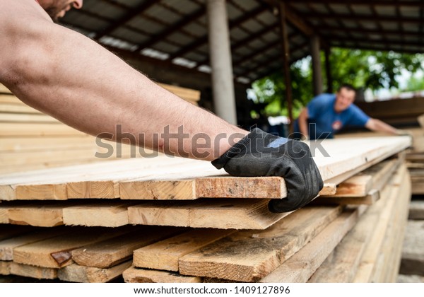 Workable timber : 2 347 images, photos et images vectorielles de stock ...