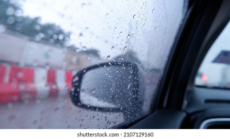 4.063 imagens de Road side view rain Imagens, fotos stock e vetores ...