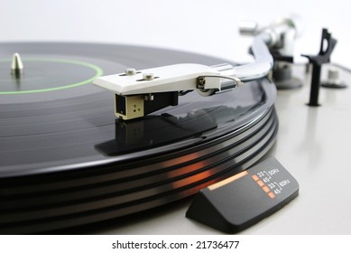 20,980 Vintage stereo turntable Images, Stock Photos & Vectors ...