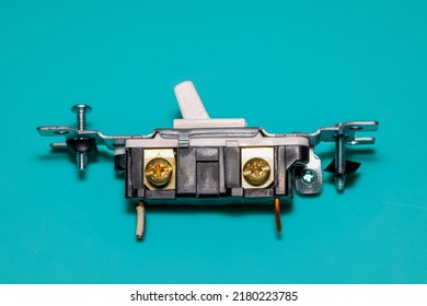 5,535 Broken switch Images, Stock Photos & Vectors | Shutterstock