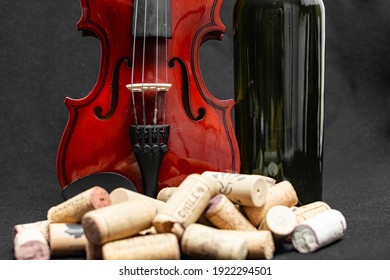 277 Music Notes Wine Stock Photos, Images & Photography | Shutterstock