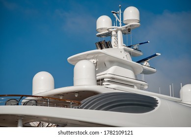 5,727 Radar Masts Images, Stock Photos & Vectors | Shutterstock