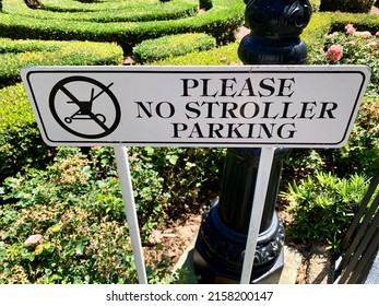 40 No stroller parking Images, Stock Photos & Vectors | Shutterstock