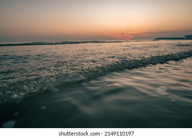 12,003 Close up wave and beach sunset Images, Stock Photos & Vectors ...
