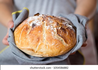 1,000 Uncut Bread Images, Stock Photos & Vectors | Shutterstock