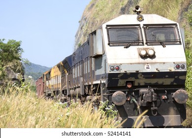 Closeup Front View Engine Train Passing Stock Photo 52414141 | Shutterstock