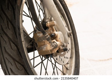 2,634 Motorcycle Front Wheel Close Up Images, Stock Photos & Vectors ...