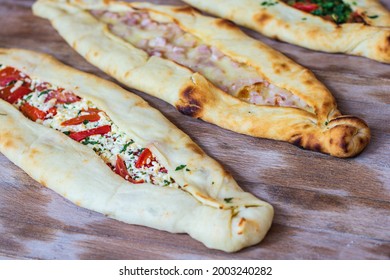333 Pocket flatbread Images, Stock Photos & Vectors | Shutterstock