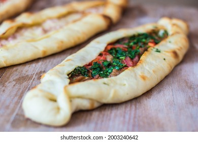 333 Pocket flatbread Images, Stock Photos & Vectors | Shutterstock