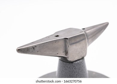 341 Goldsmith anvil jeweler Images, Stock Photos & Vectors | Shutterstock