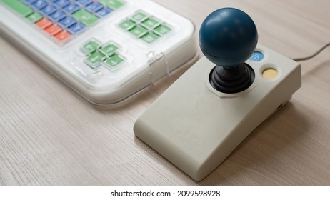 592 Wheelchair keyboard Images, Stock Photos & Vectors | Shutterstock