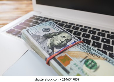 3,224 Computer keyboard dollar sign Images, Stock Photos & Vectors ...