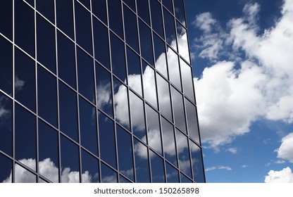 63,192 Clouds reflected windows Images, Stock Photos & Vectors ...
