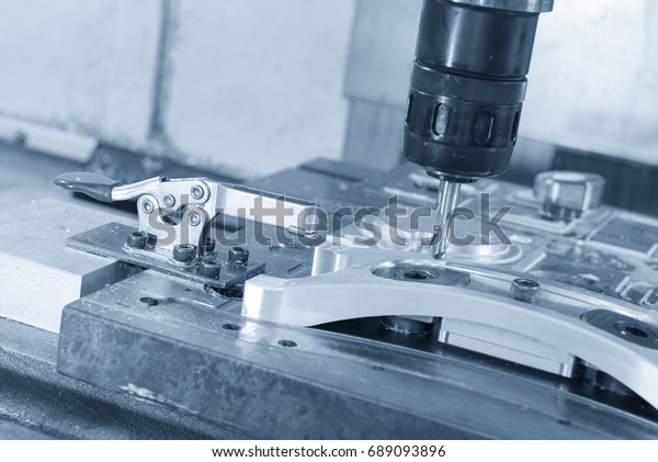 Cnc Milling Machine Cutting Sample Part 스톡 사진 689093896 | Shutterstock
