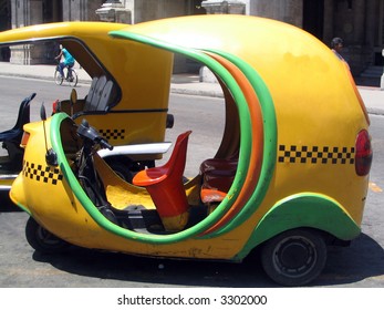 299 Coco taxi cuba Images, Stock Photos & Vectors | Shutterstock