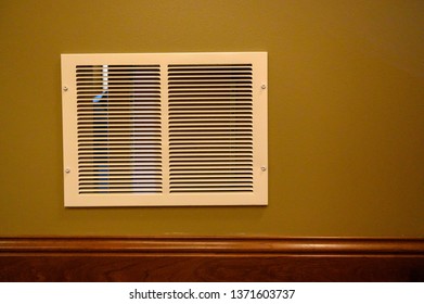 Cold Air Return Vent Inside Residential Stock Photo 1371603737 ...