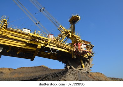91 Cole mine Images, Stock Photos & Vectors | Shutterstock