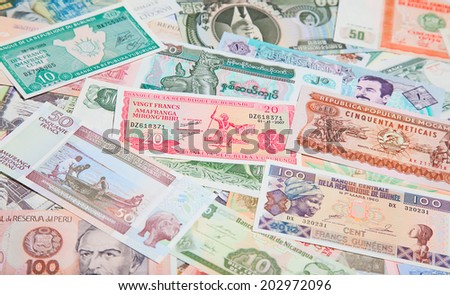 Collection of the Old Foreign Notes Image - cg2p02972096s