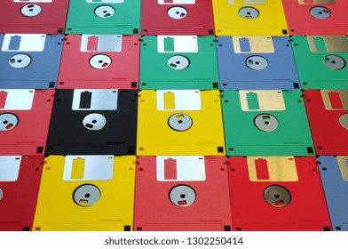 2,349 Red floppy disk Images, Stock Photos & Vectors | Shutterstock