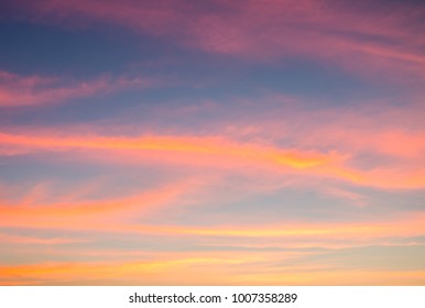 Photo de stock Vrai ciel majestueux de soleil sur 1351894157 | Shutterstock