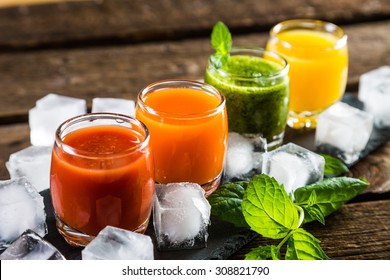 11,333 Smoothie shots Images, Stock Photos & Vectors | Shutterstock