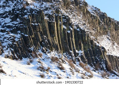 915 Basalt outcrop Images, Stock Photos & Vectors | Shutterstock