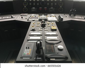 705 Console bridge Images, Stock Photos & Vectors | Shutterstock